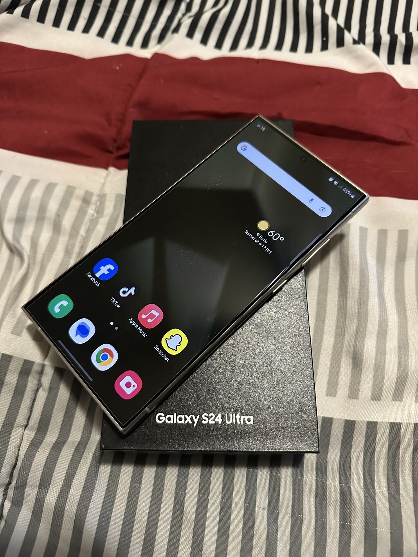 Titanium Violet S24 Ultra 256gb Tmobile for Sale in Austin, TX - OfferUp