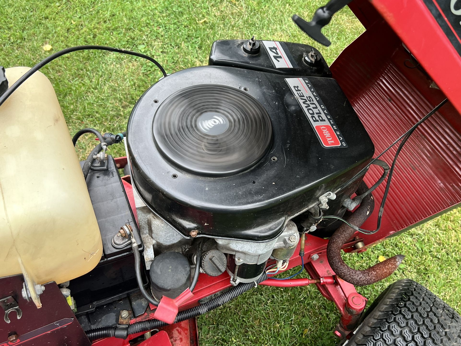 1992 Toro Wheel Horse 244-H garden tractor. 14 hp for Sale in Roselle ...