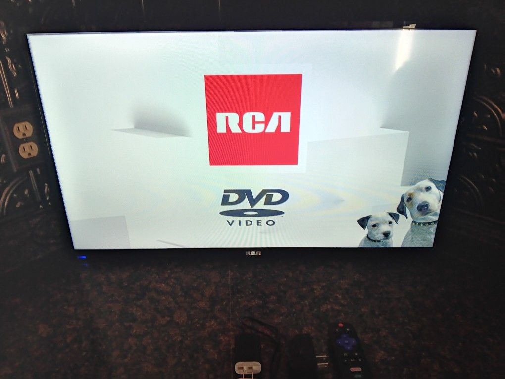 32" RCA Smart TV for Sale in Florence, KY - OfferUp