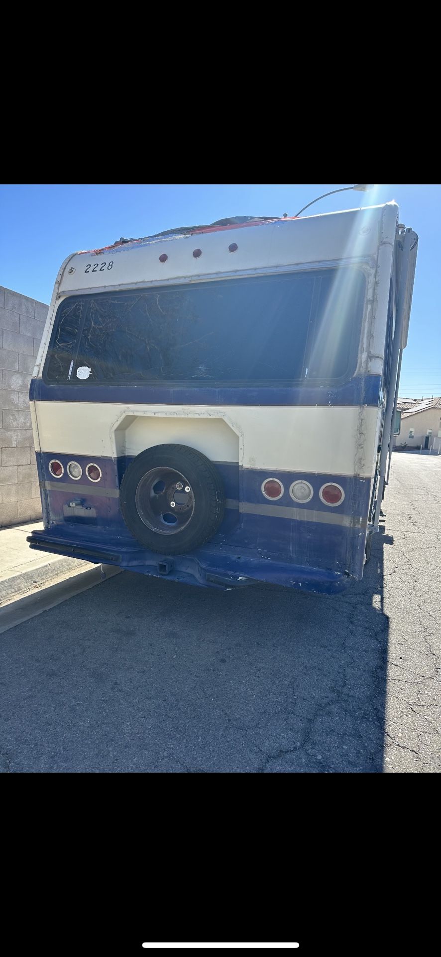 1986 Chevrolet Laze Daze Self Contained Negotiable for Sale in Las Vegas, NV - OfferUp