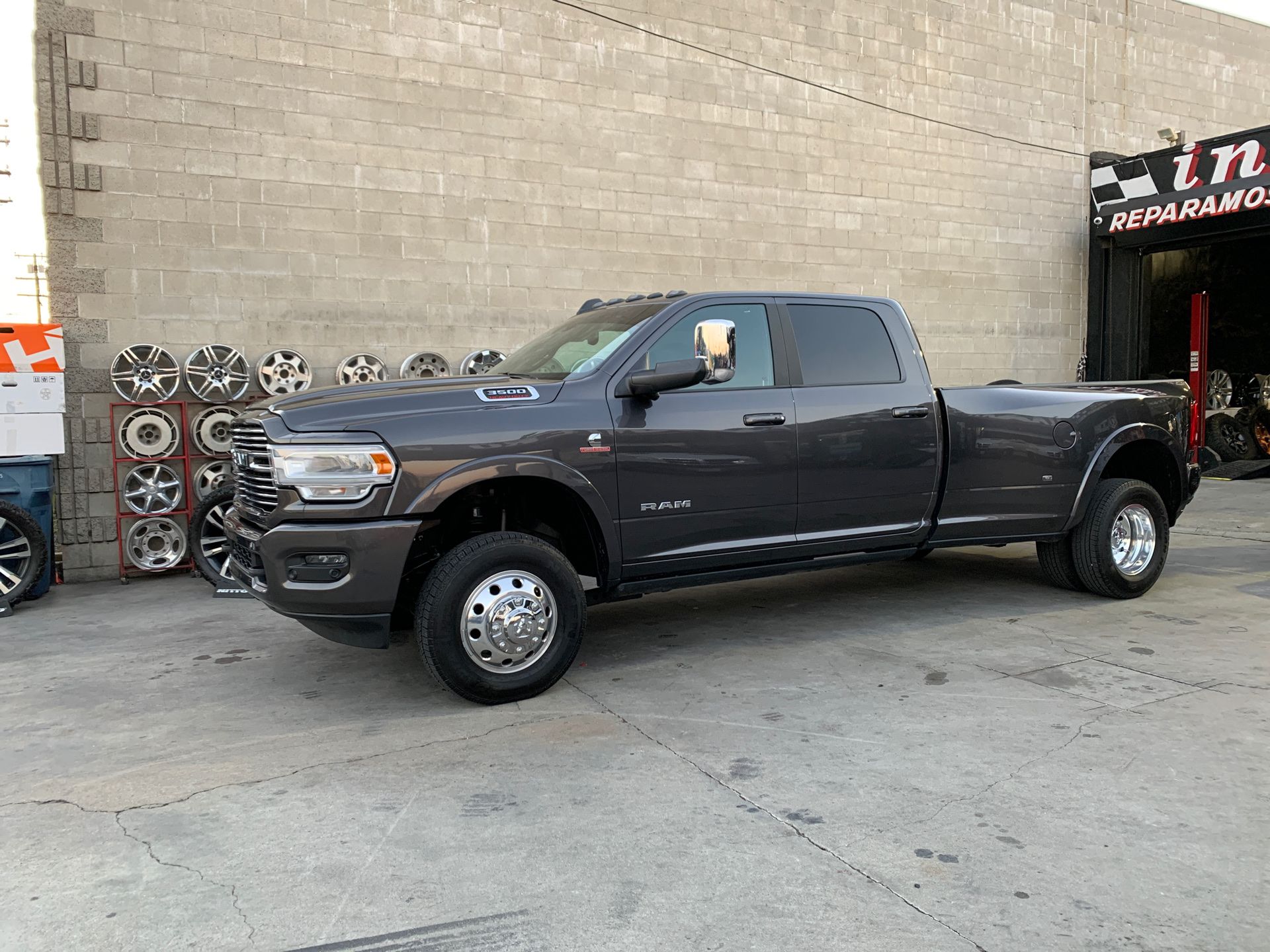 2019 and newer only Dodge Ram 3500 Dually aluminum polish wheels 8x200 ...