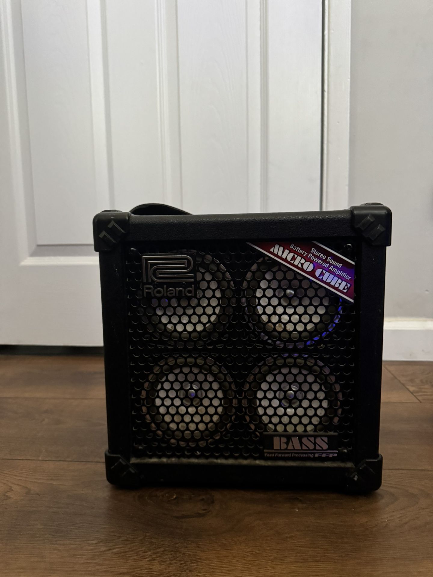 Roland Micro Cube Bass Rx for Sale in Whittier, CA - OfferUp