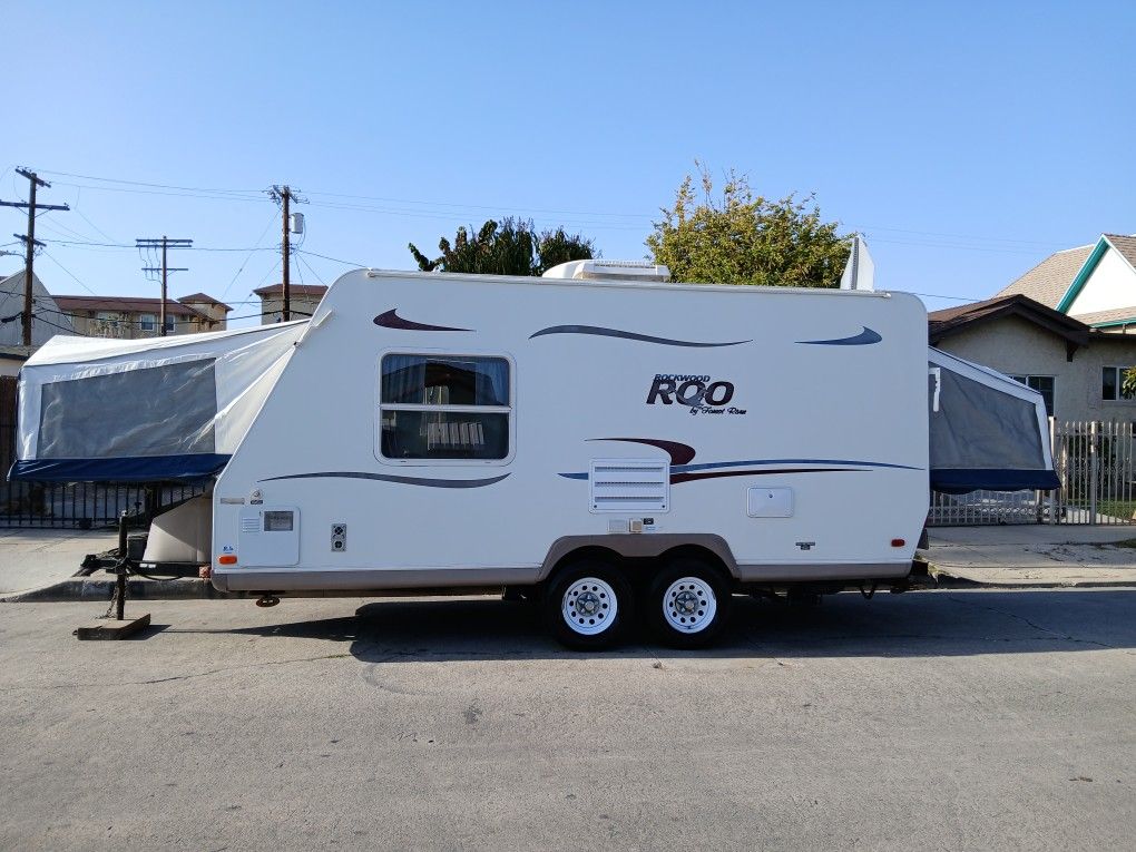 2007 CLEAN ROCKWOOD ROO 19FT HYBRID TRAVEL TRAILER for Sale in Los ...