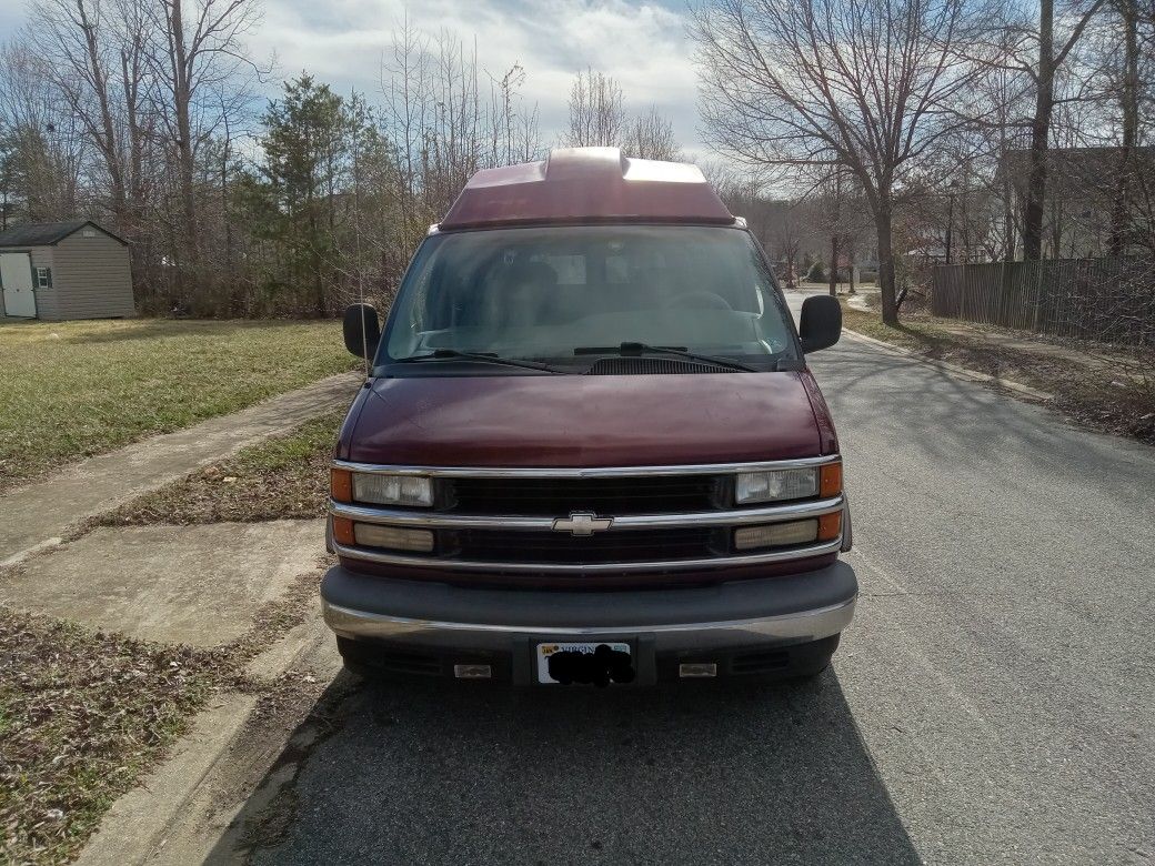 1997 Chevrolet Express for Sale in Bryans Road, MD - OfferUp