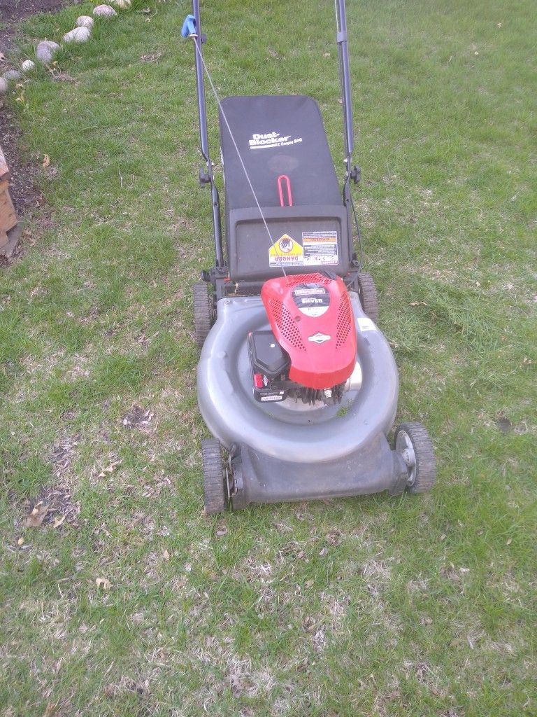 Craftsman Lawn Mower Read The Description Of for Sale in Hoffman ...