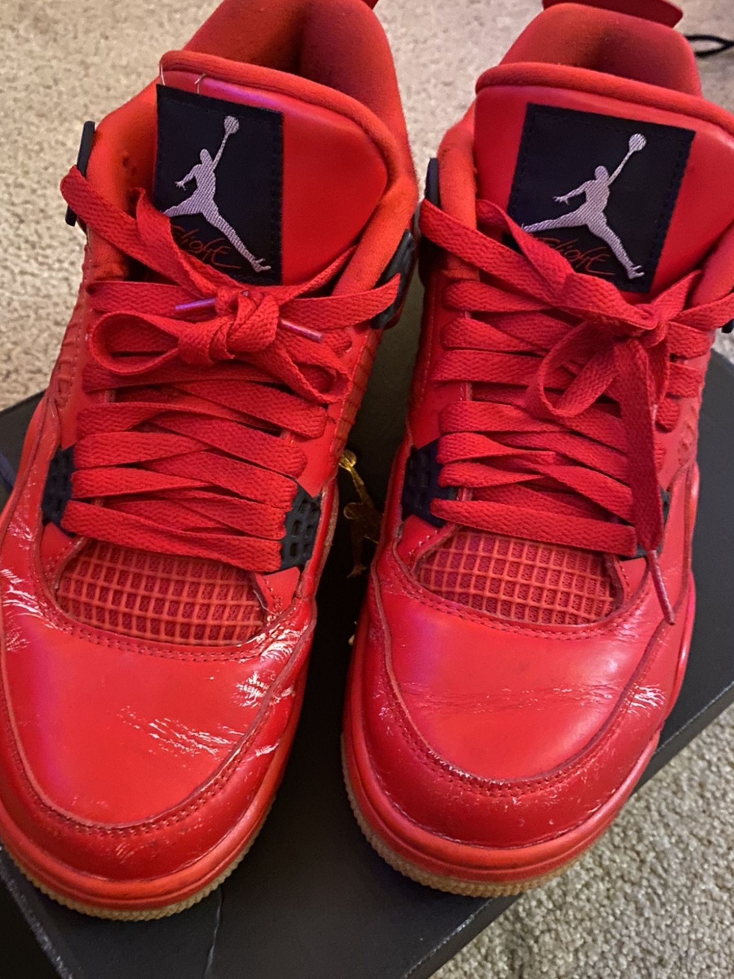 11 Lab4 Red Jordan 4s for Sale in Rancho Cordova, CA - OfferUp