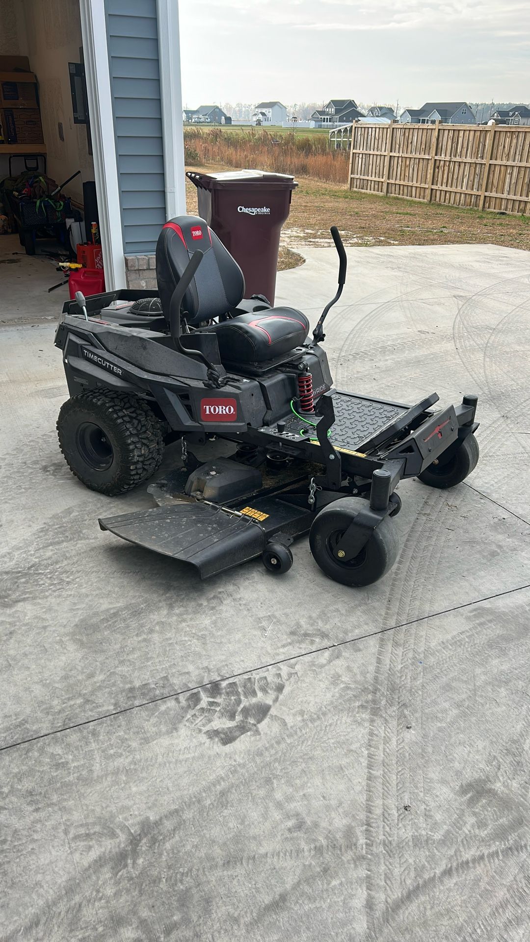 Toro 60 Inch Riding Lawn Mower for Sale in Chesapeake, VA - OfferUp