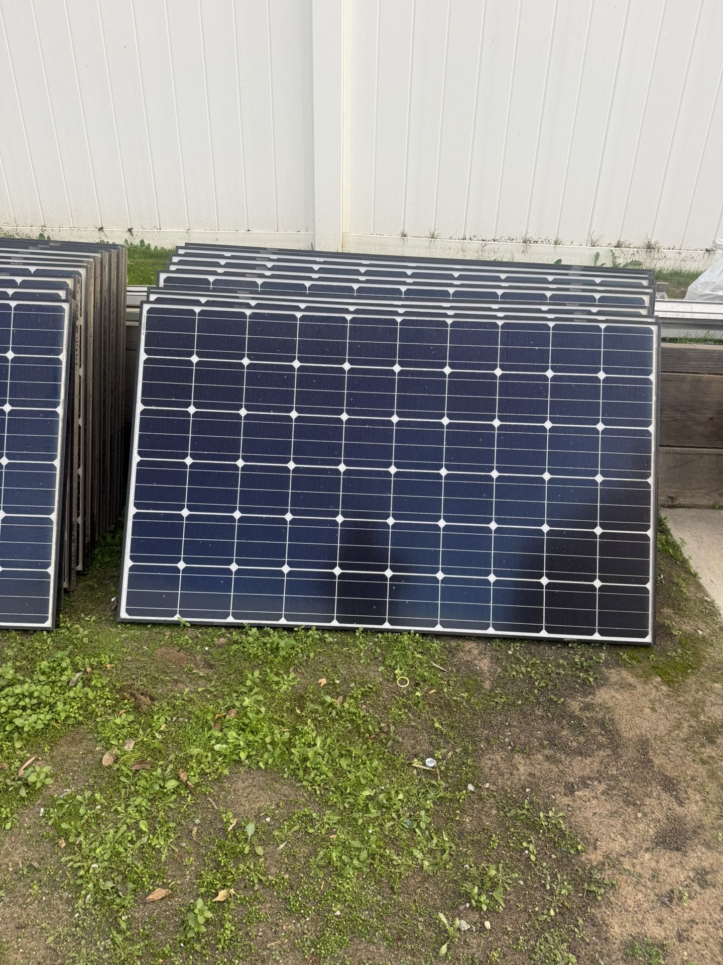 $500 Or Best Offer. Possibly Free If You Pick It Up! Included: Solar ...