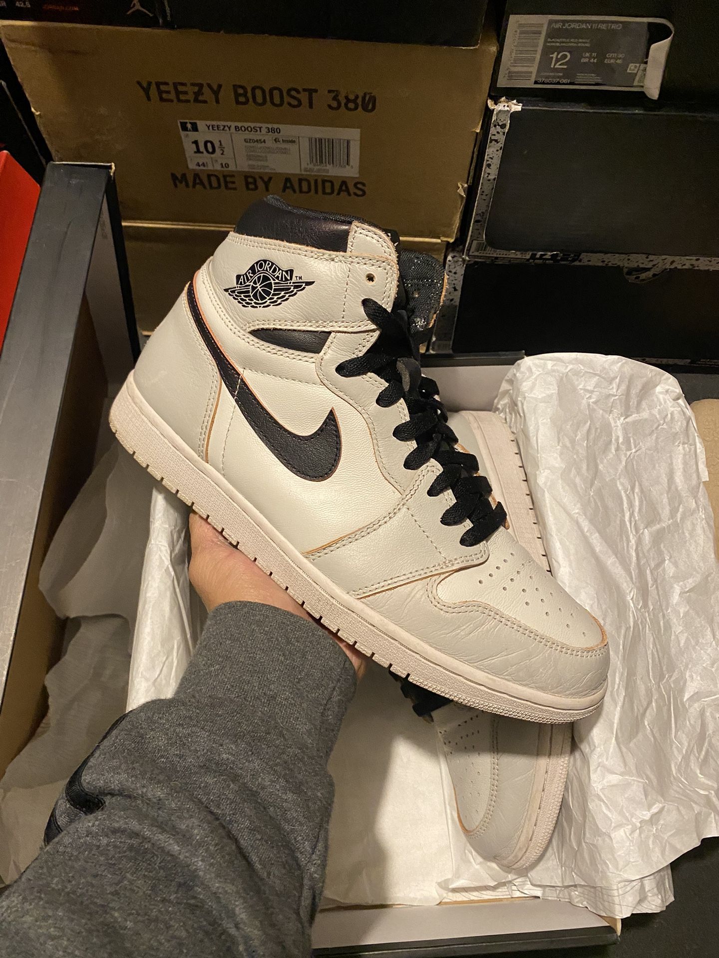 Jordan NYC To Paris 1s size 11 USED for Sale in Albuquerque, NM - OfferUp