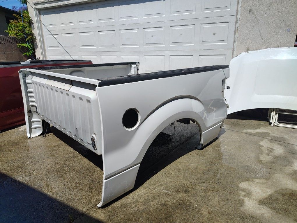 2013 Ford F150 Parts Bed Pickup Box for Sale in Lynwood, CA - OfferUp
