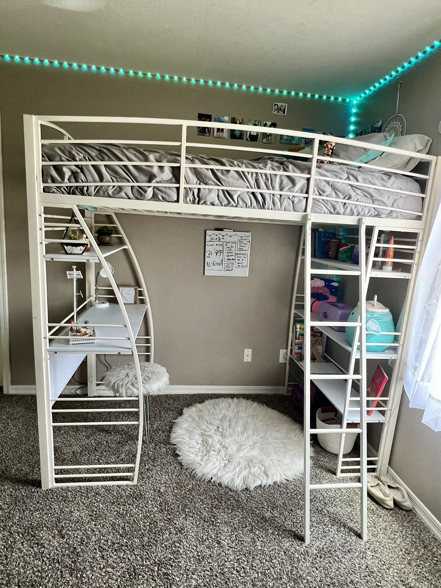 White Twin Loft Bunk Bed for Sale in Mesa, AZ - OfferUp