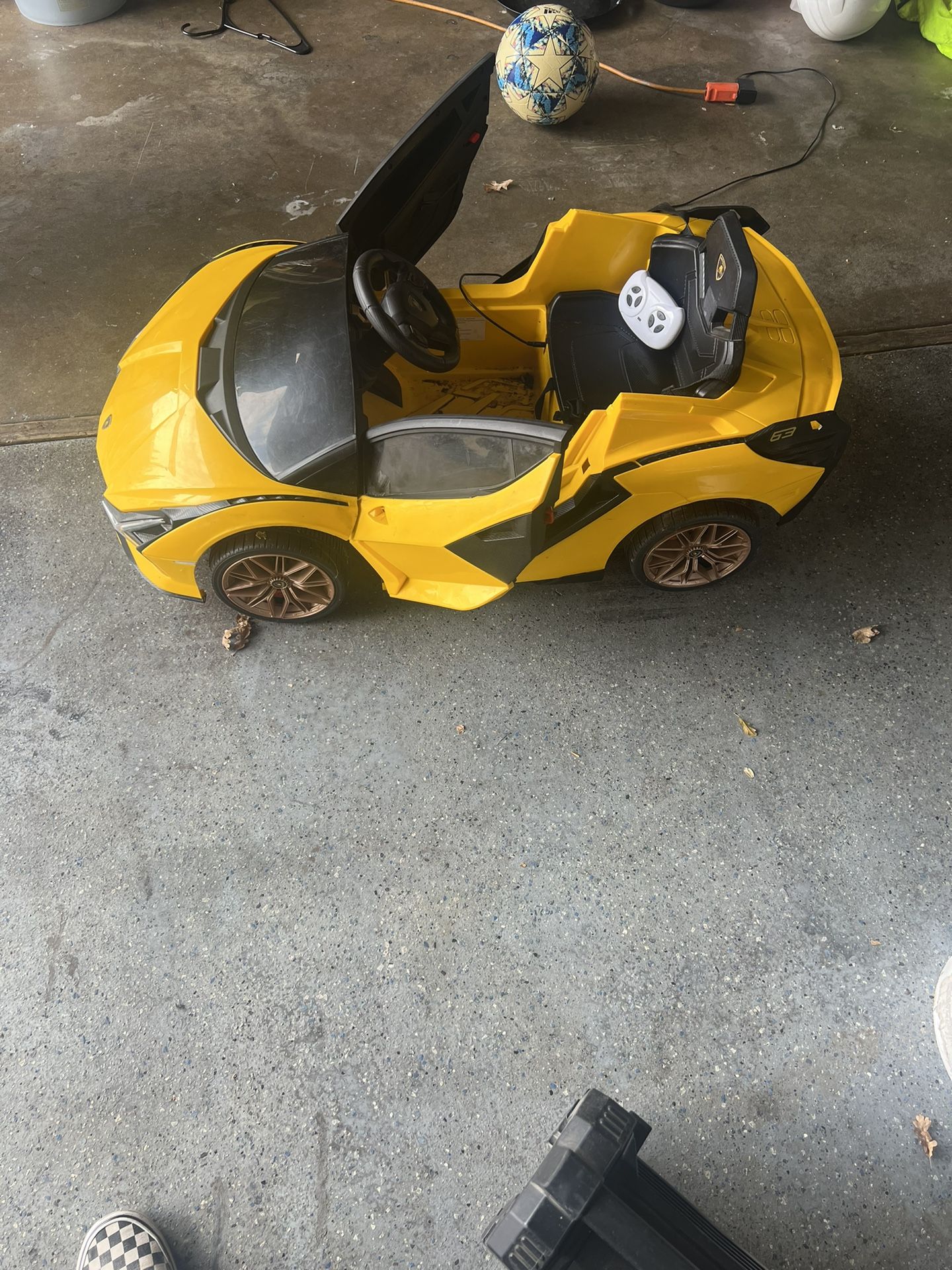 Lamborghini Kids Drivable Car Ride ons