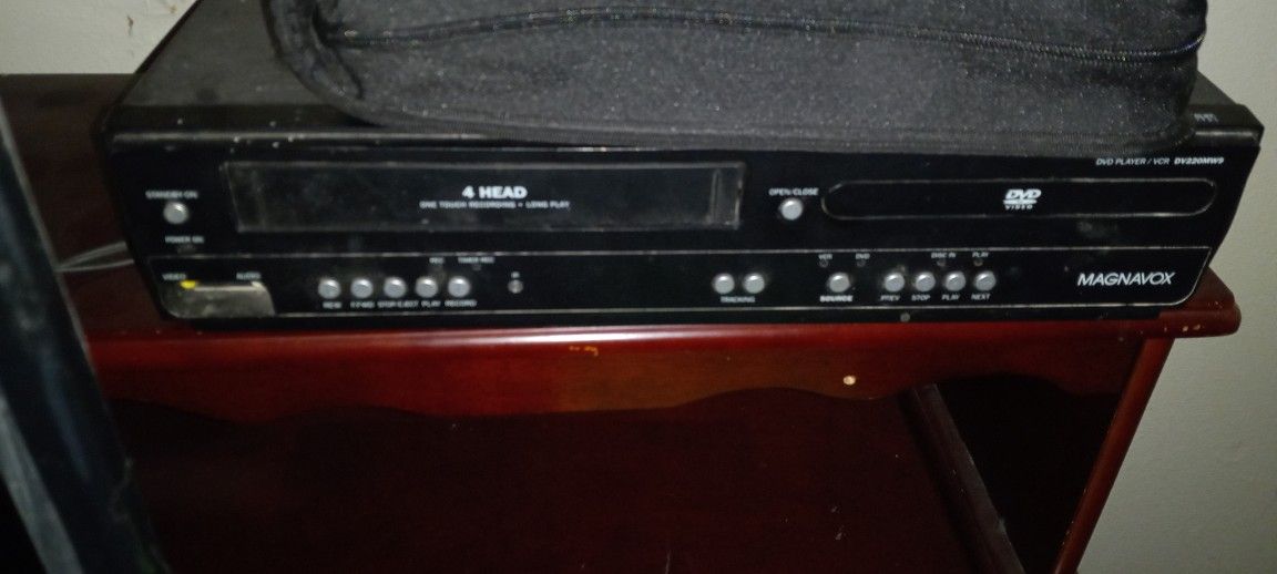 Magnavox DVD Vcr Combo for Sale in San Antonio, TX - OfferUp