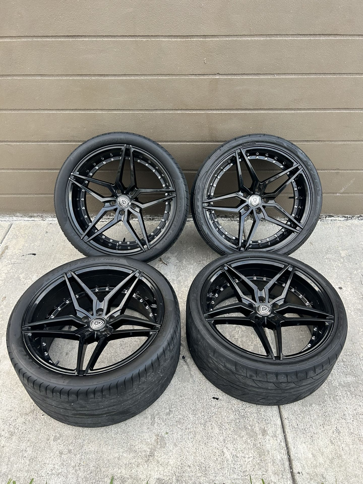 20 Inch Rims Marquee Luxury Staggered & Concave 5x114.3 For Sale for ...