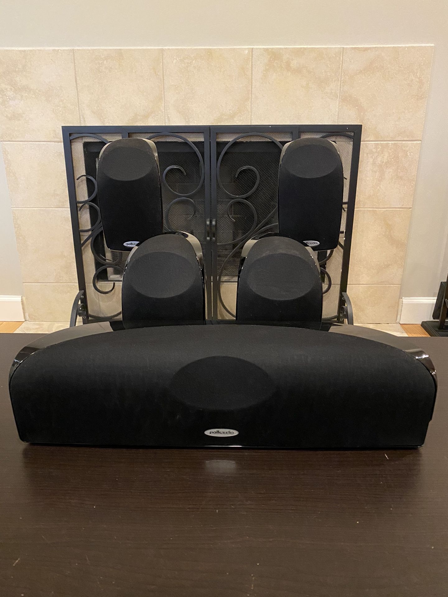 Polk Audio TL-250 5 Piece Surround Sound Speaker System for Sale in ...