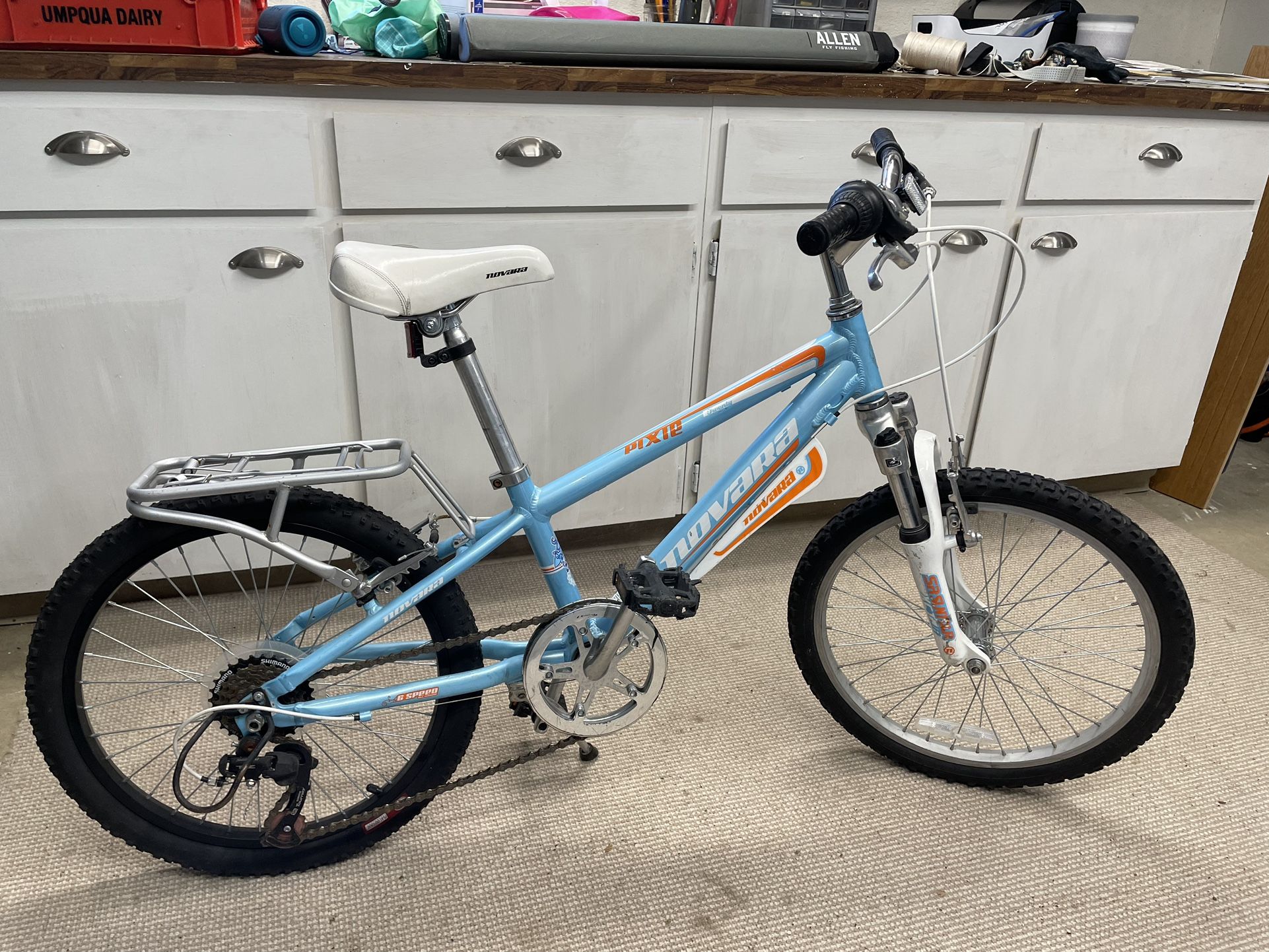REI Novara deals Firefly 16 Kids