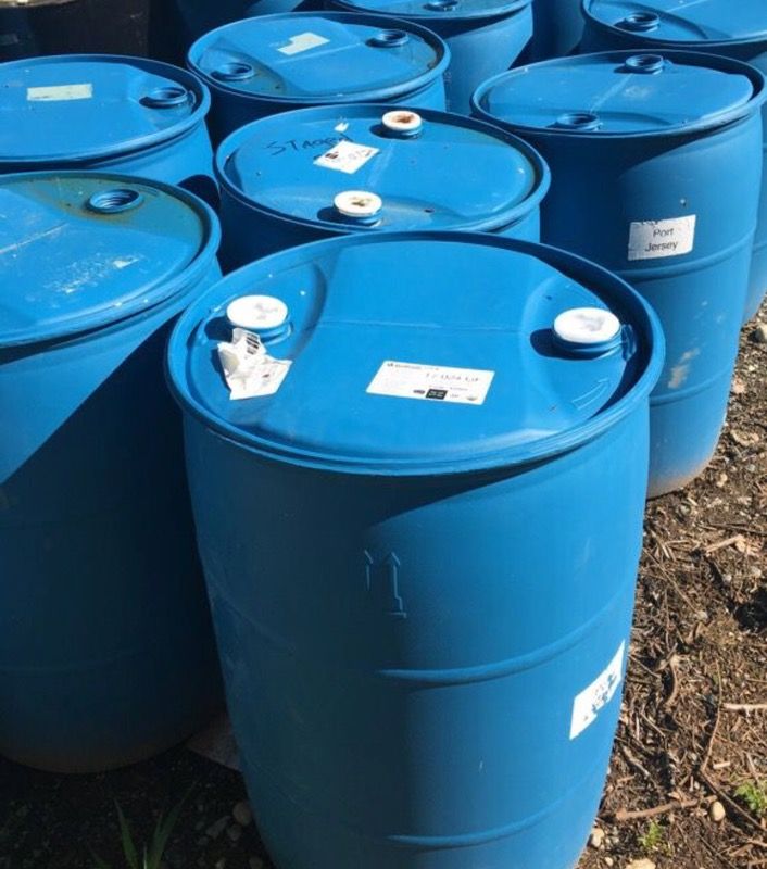 Plastic food grade barrels. for Sale in Custer, WA - OfferUp