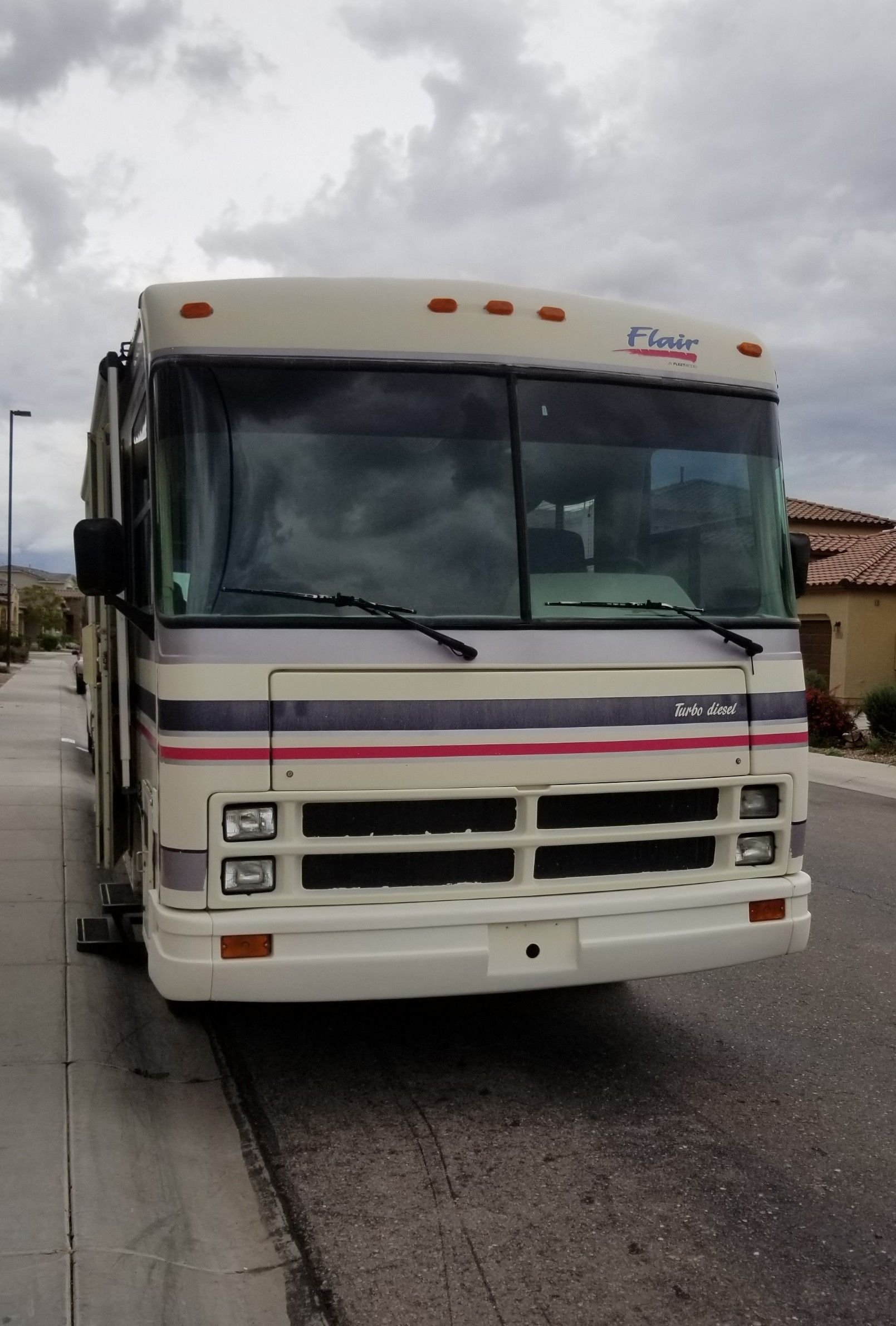 1995 Flair Fleetwood 30ft RV Motorhome for Sale in Gilbert, AZ - OfferUp