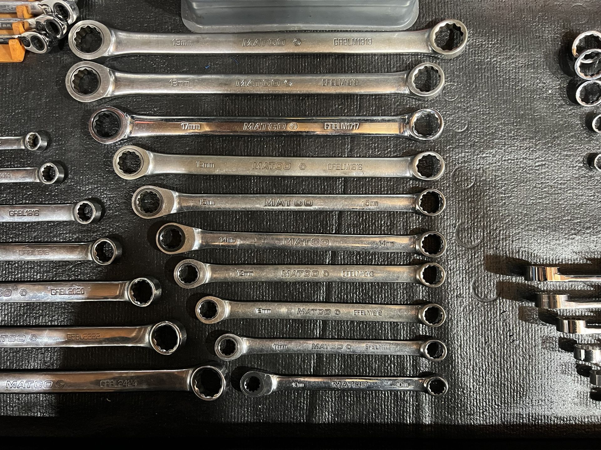 Matco Metric Double Box End Ratcheting Wrench Set 10mm To 19mm for Sale in East Northport NY OfferUp