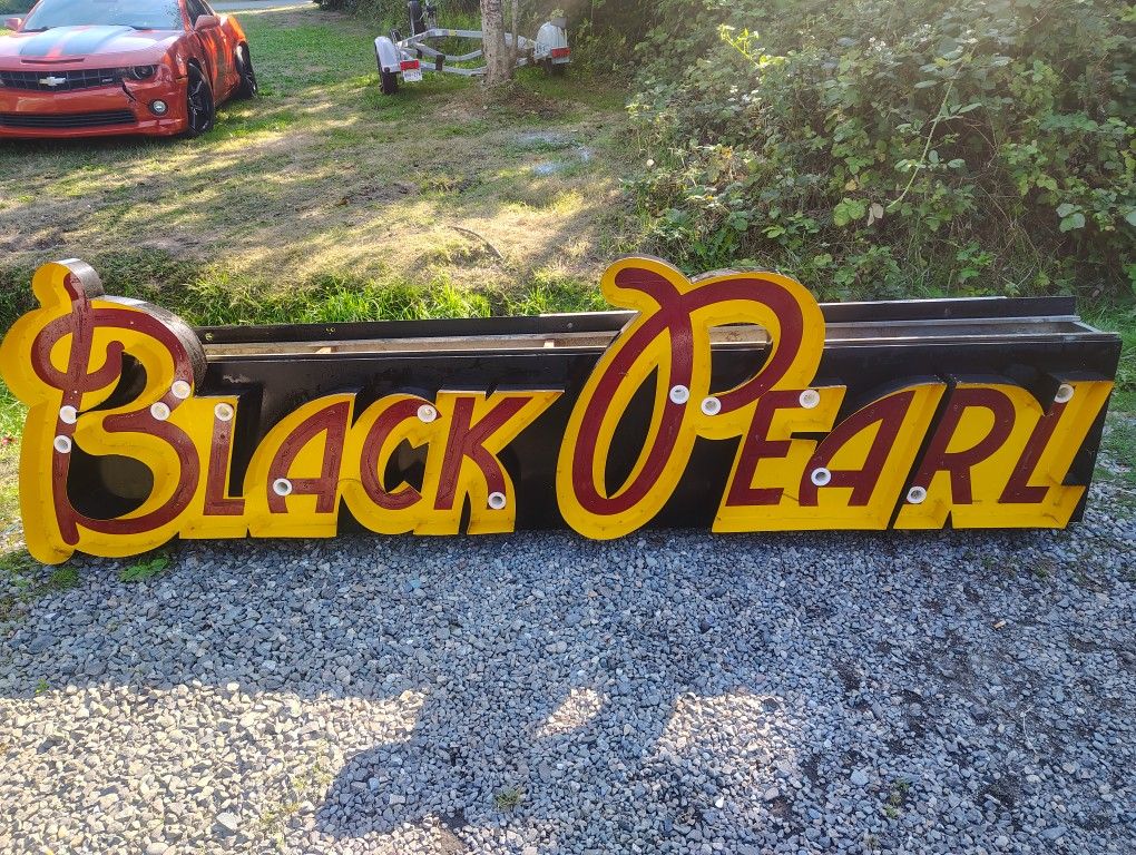 NEON SIGN for Sale in Ferndale, WA - OfferUp