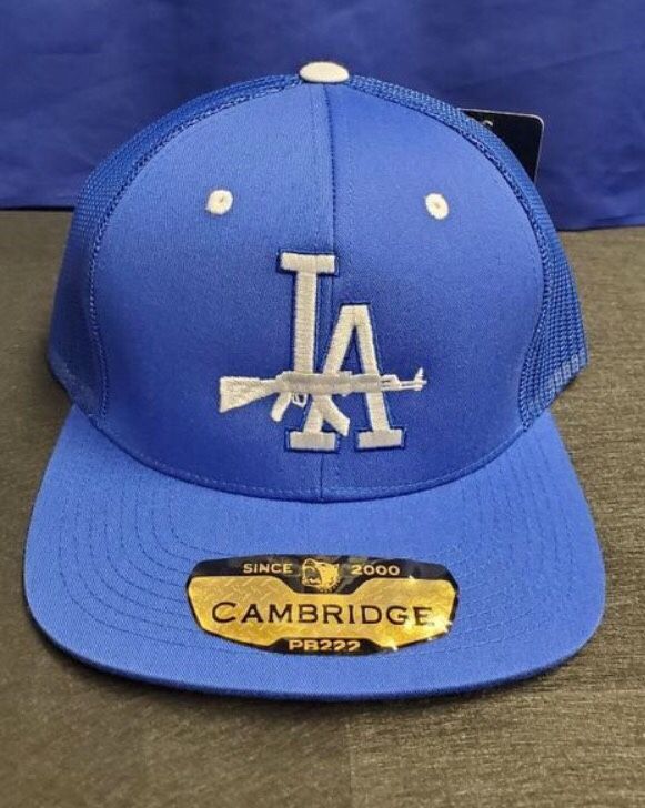 CAP SnapBack LA with Customized Embroidery for Sale in Vernon, CA - OfferUp