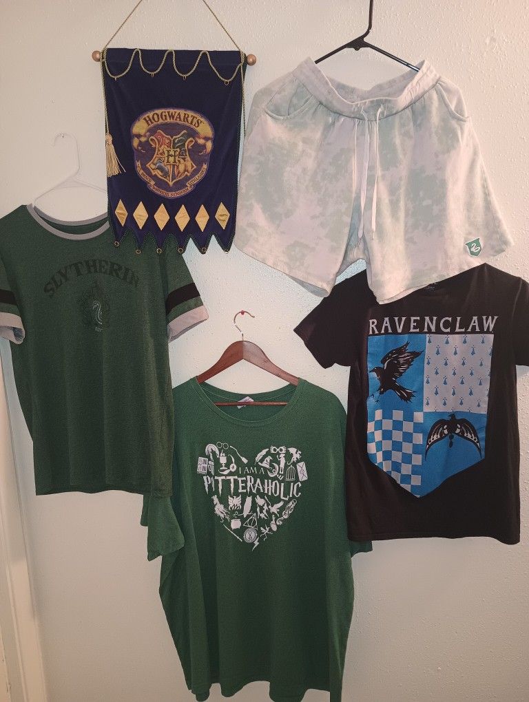 Harry Potter Bundle for Sale in San Antonio, TX - OfferUp