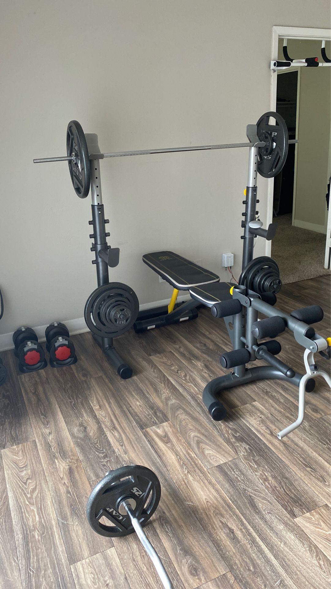 Golds Gym weight set for Sale in Houston, TX - OfferUp