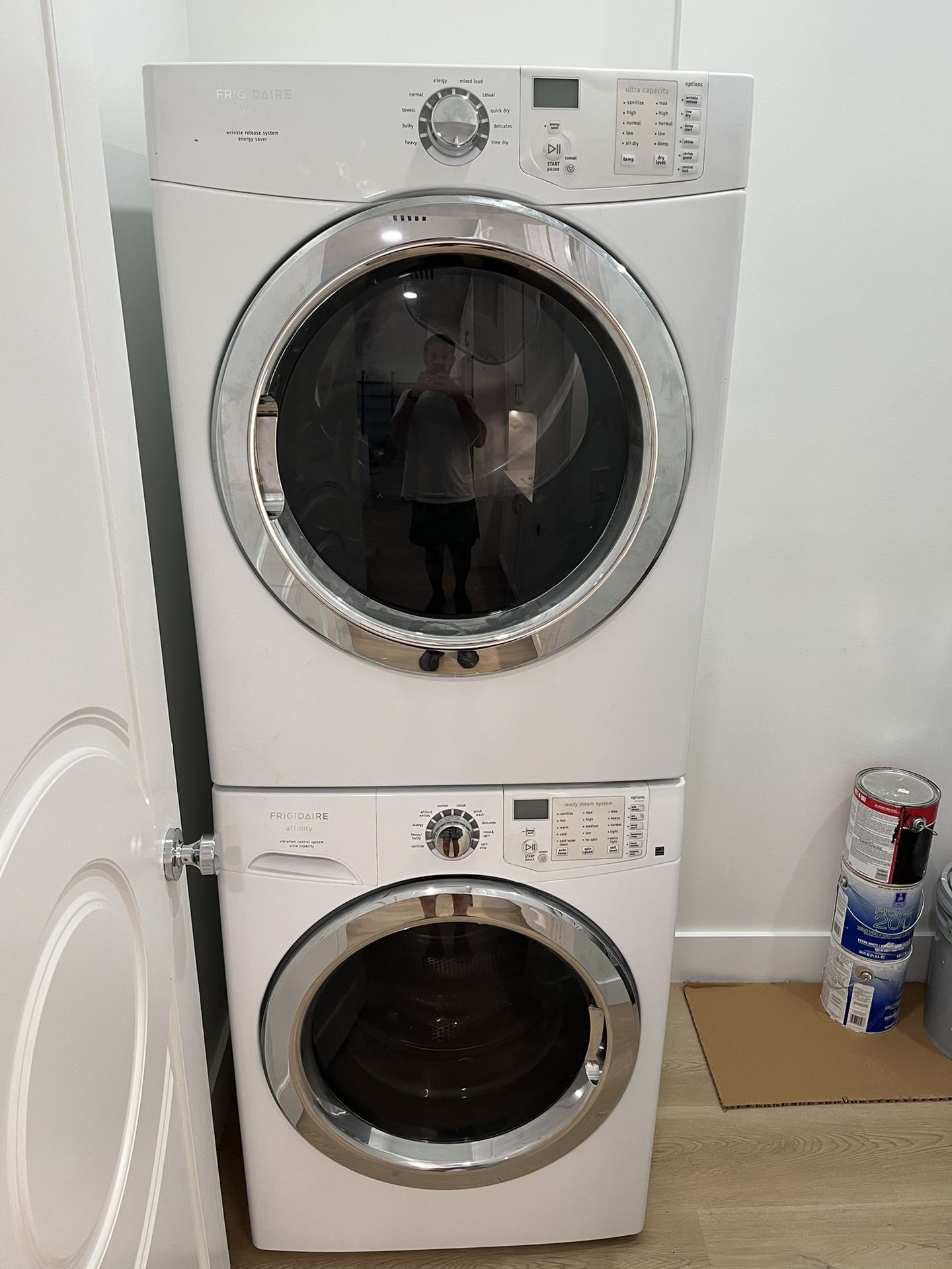 FREE Frigidaire Washer And Dryer for Sale in Miami, FL - OfferUp
