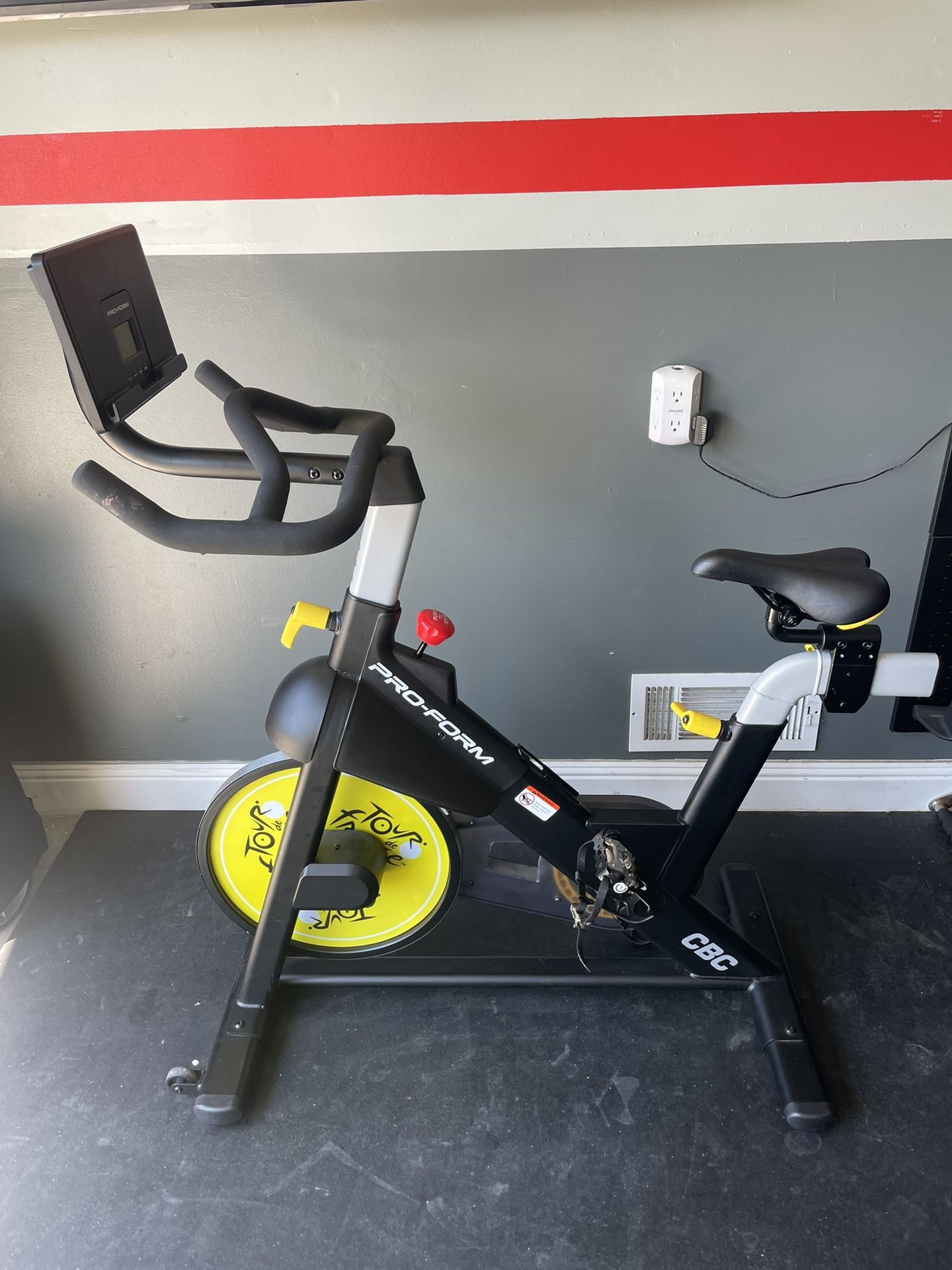 Pro Form Exercise Bike for Sale in Salinas, CA - OfferUp