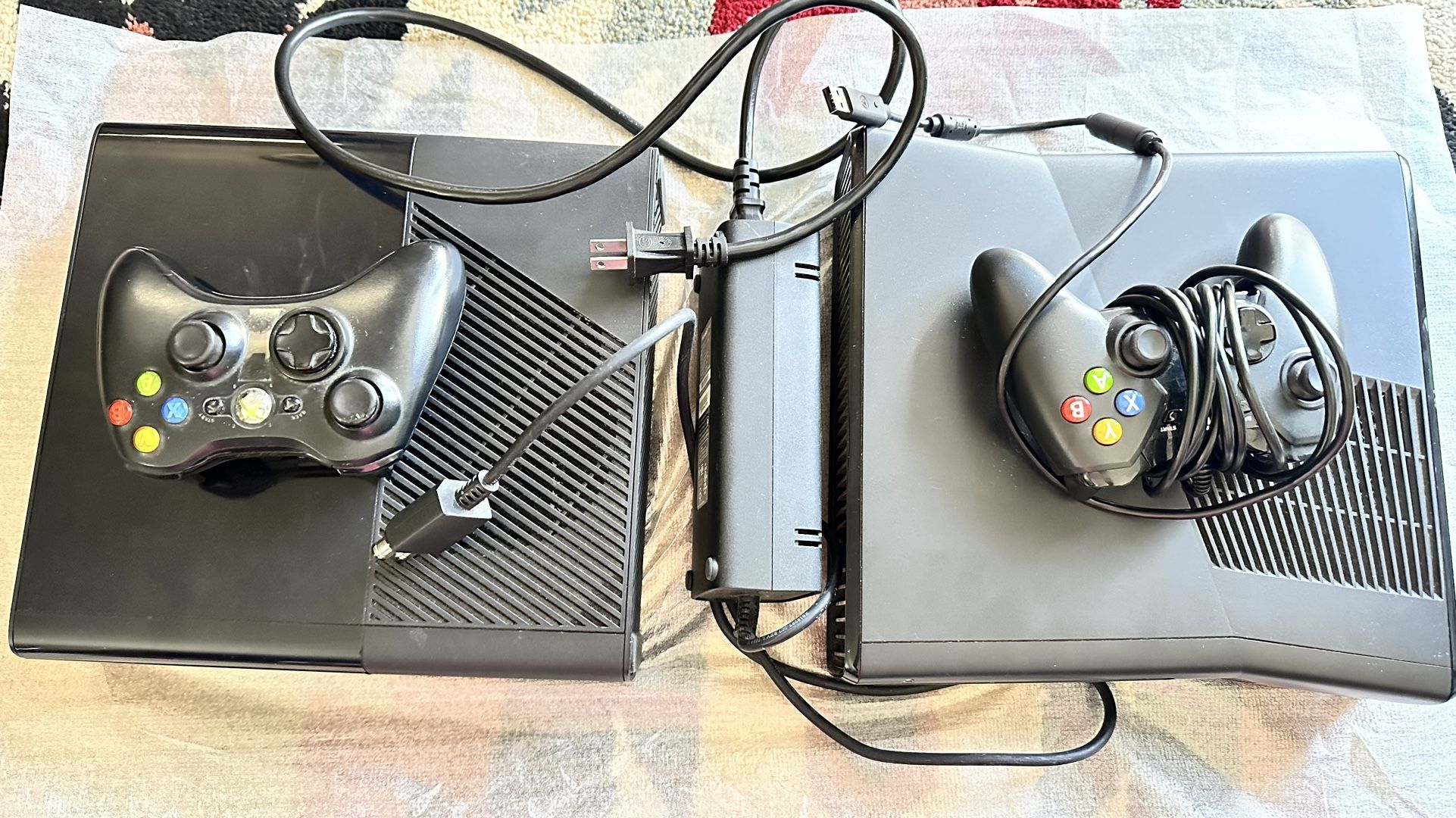 2 Xbox 360 For With Controllers $40 for Sale in Naperville, IL - OfferUp
