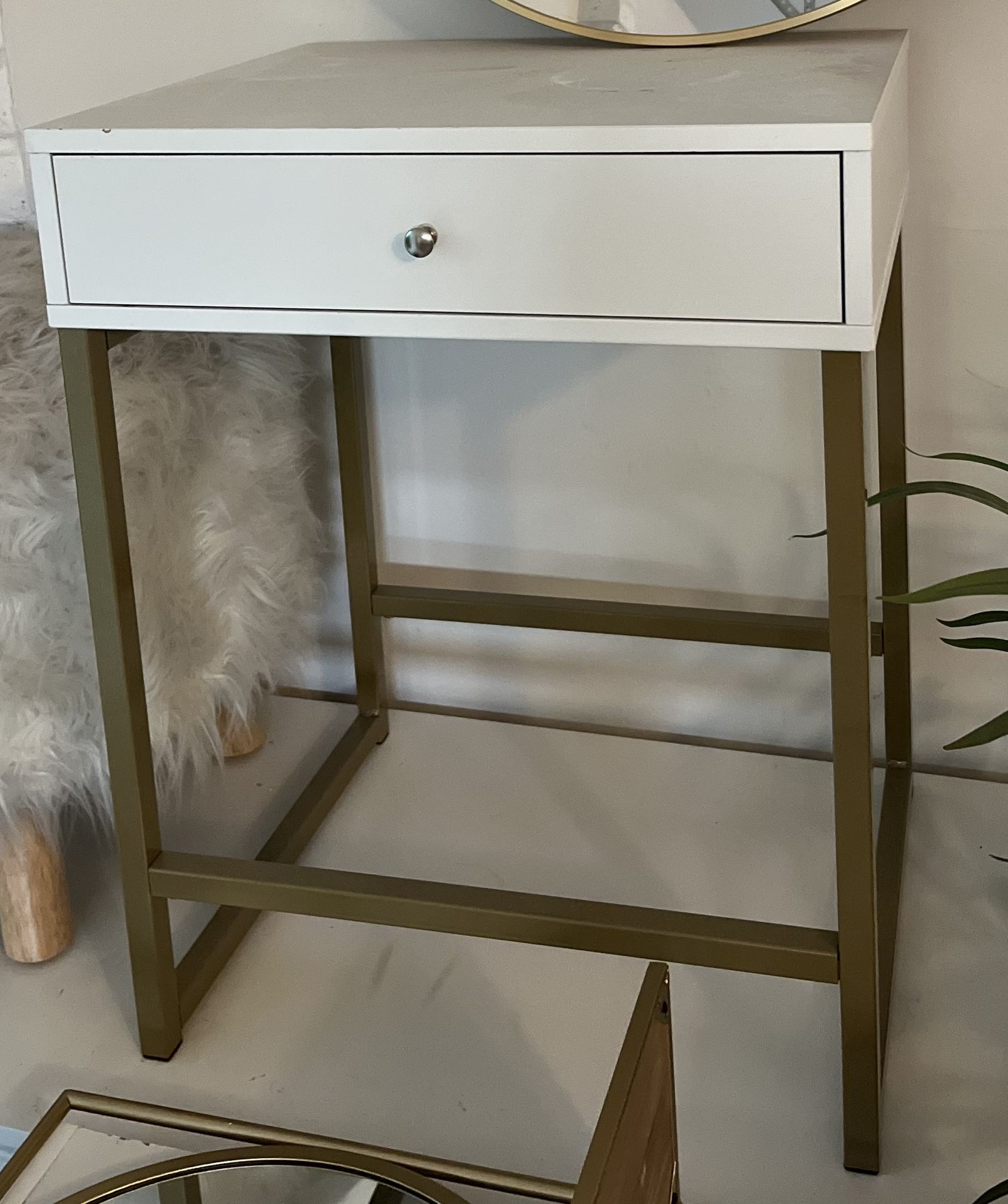 White Nightstand for Sale in Scottsdale, AZ - OfferUp