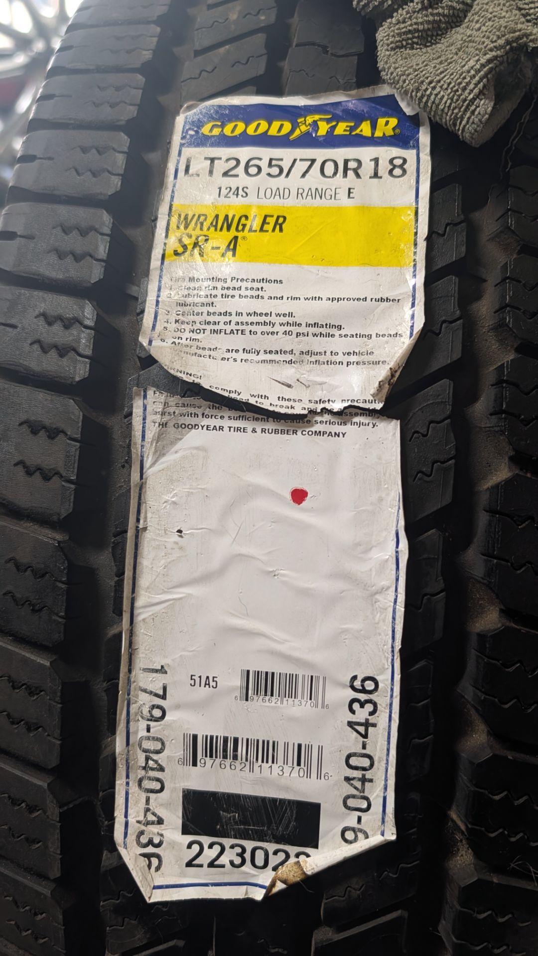 Goodyear Tire 265/70/18 for Sale in Riverside, CA - OfferUp