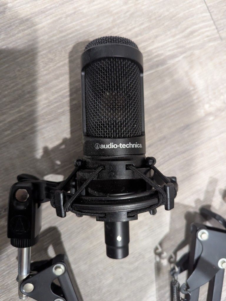 Audio Technica AT2020 XLR Microphone for Sale in Monterey Park, CA ...