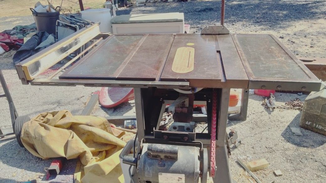 Vintage Craftsman 10" Inch Table Saw for Sale in New Braunfels, TX ...