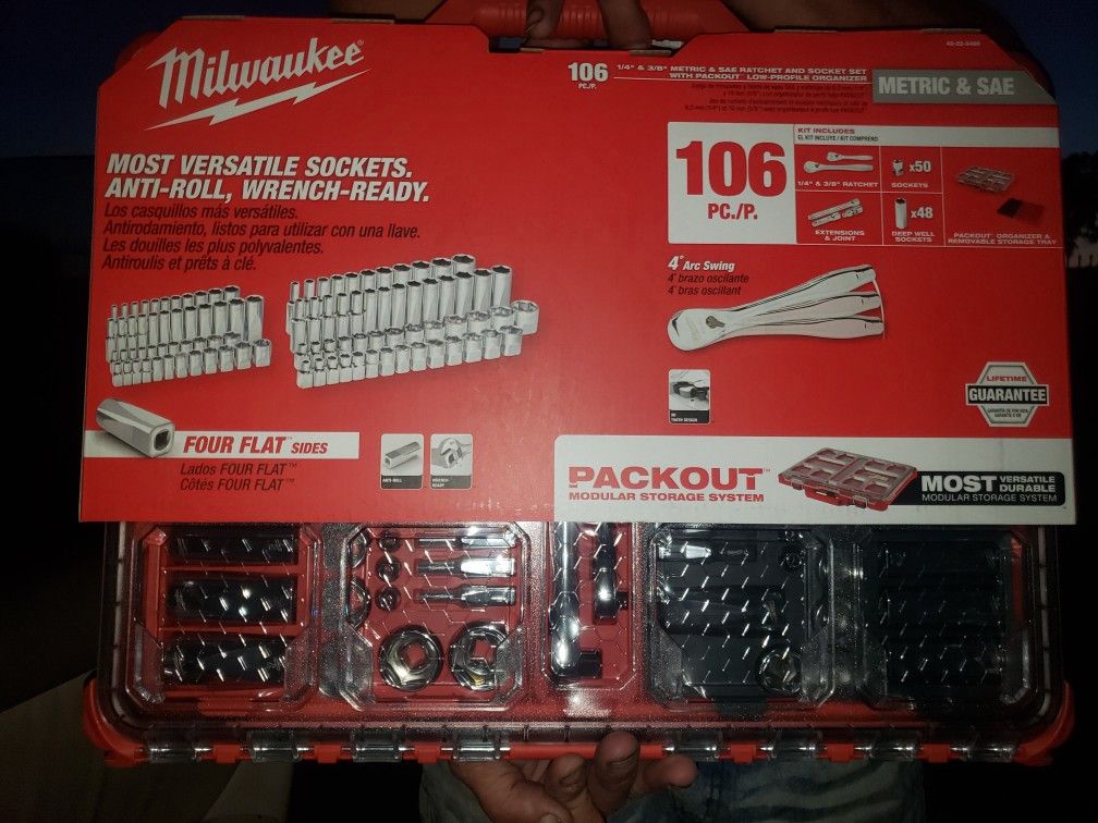 Milwaukee 106 Pc Packout Socket Set for Sale in Sacramento, CA - OfferUp