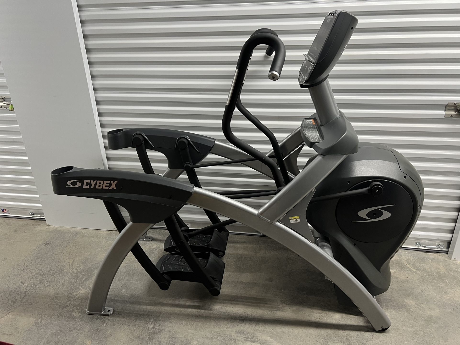 Cybex 750 AT Arc Trainer for Sale in Oakland Park, FL - OfferUp