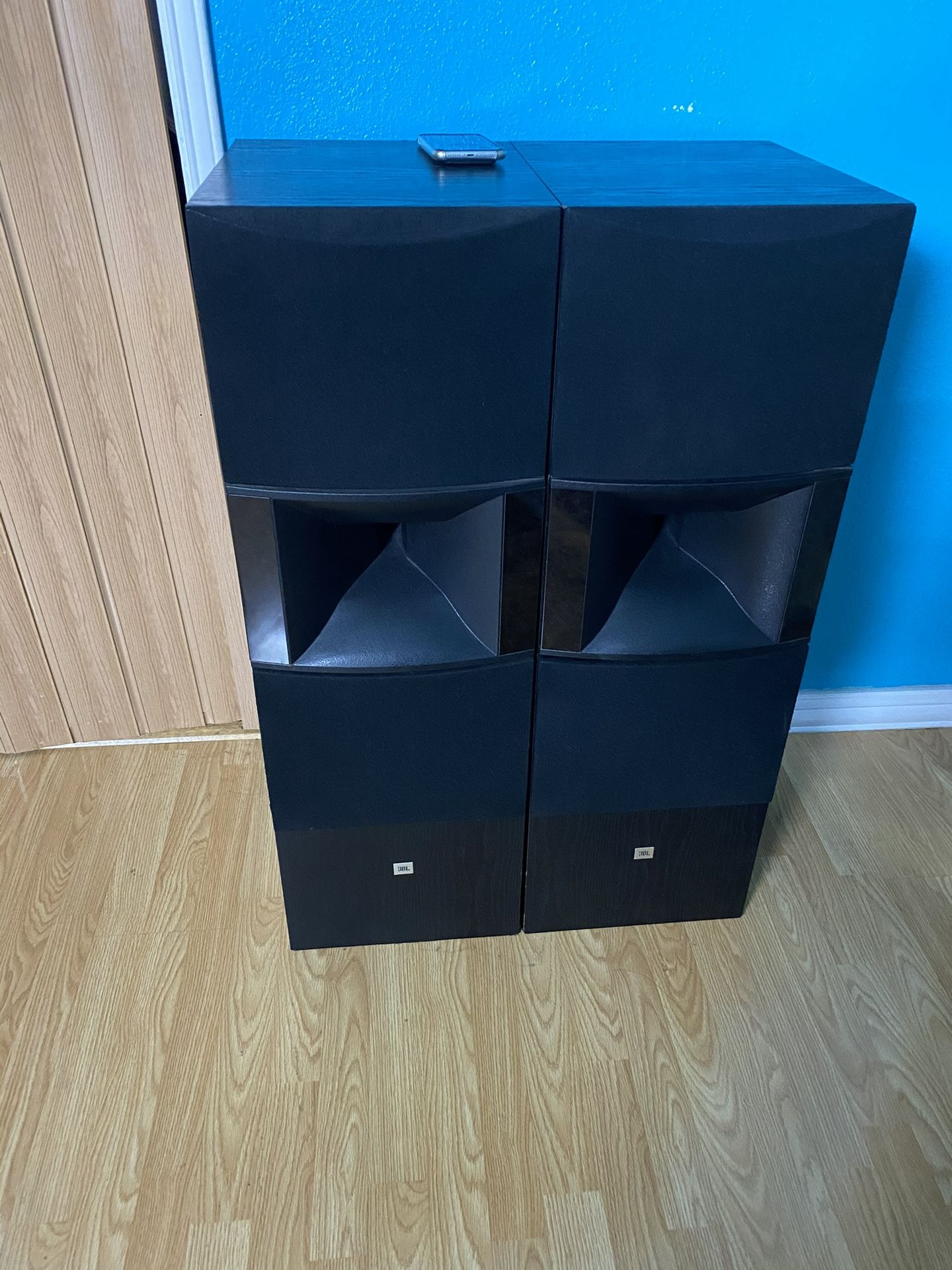 Jbl Sva 1800 for Sale in Westminster, CA - OfferUp