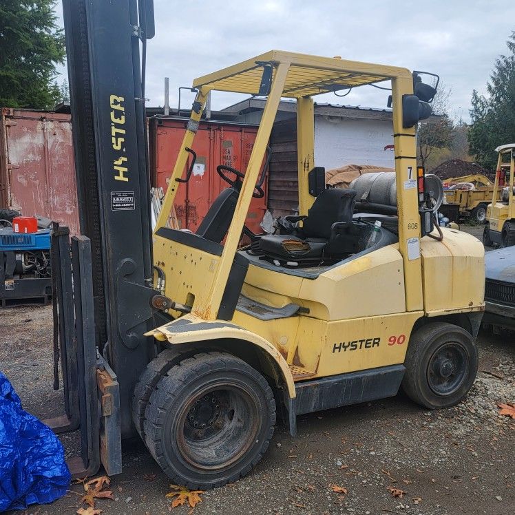 2000 Hyster 90 Forklift for Sale in Roy, WA - OfferUp