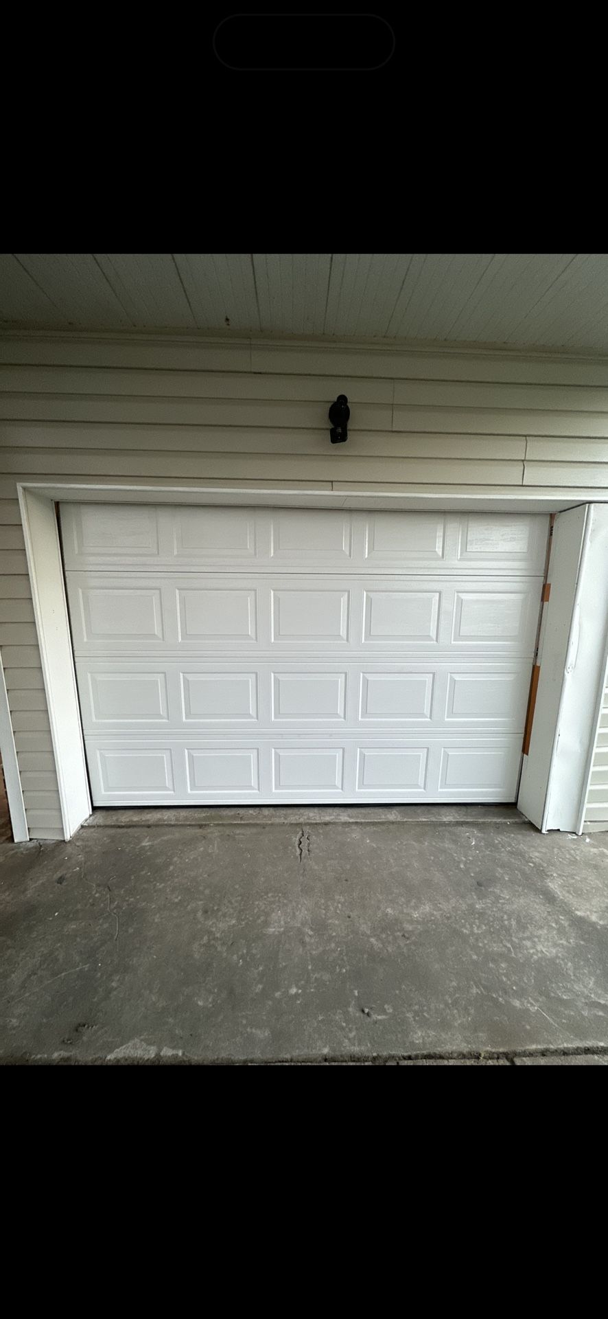 8’ X 7’ Almond Garage Door for Sale in Houston, TX - OfferUp