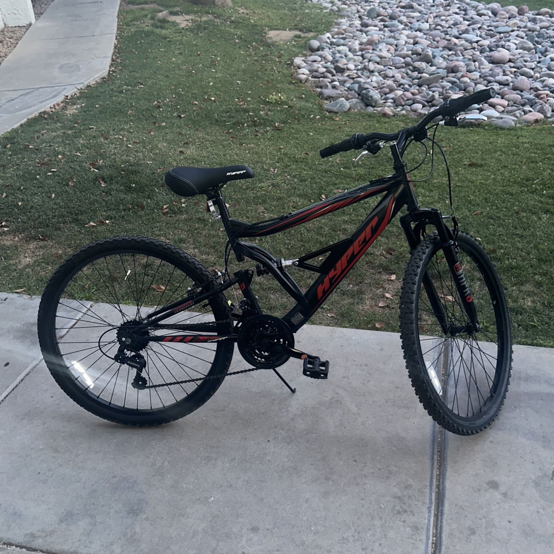 Mountain Bike Hyper 18 Speed for Sale in Phoenix, AZ - OfferUp