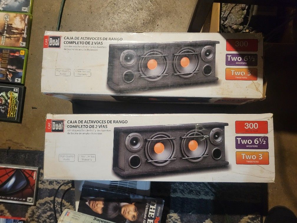 Dual 2way Full Range Speaker Box for Sale in Hammond, IN - OfferUp