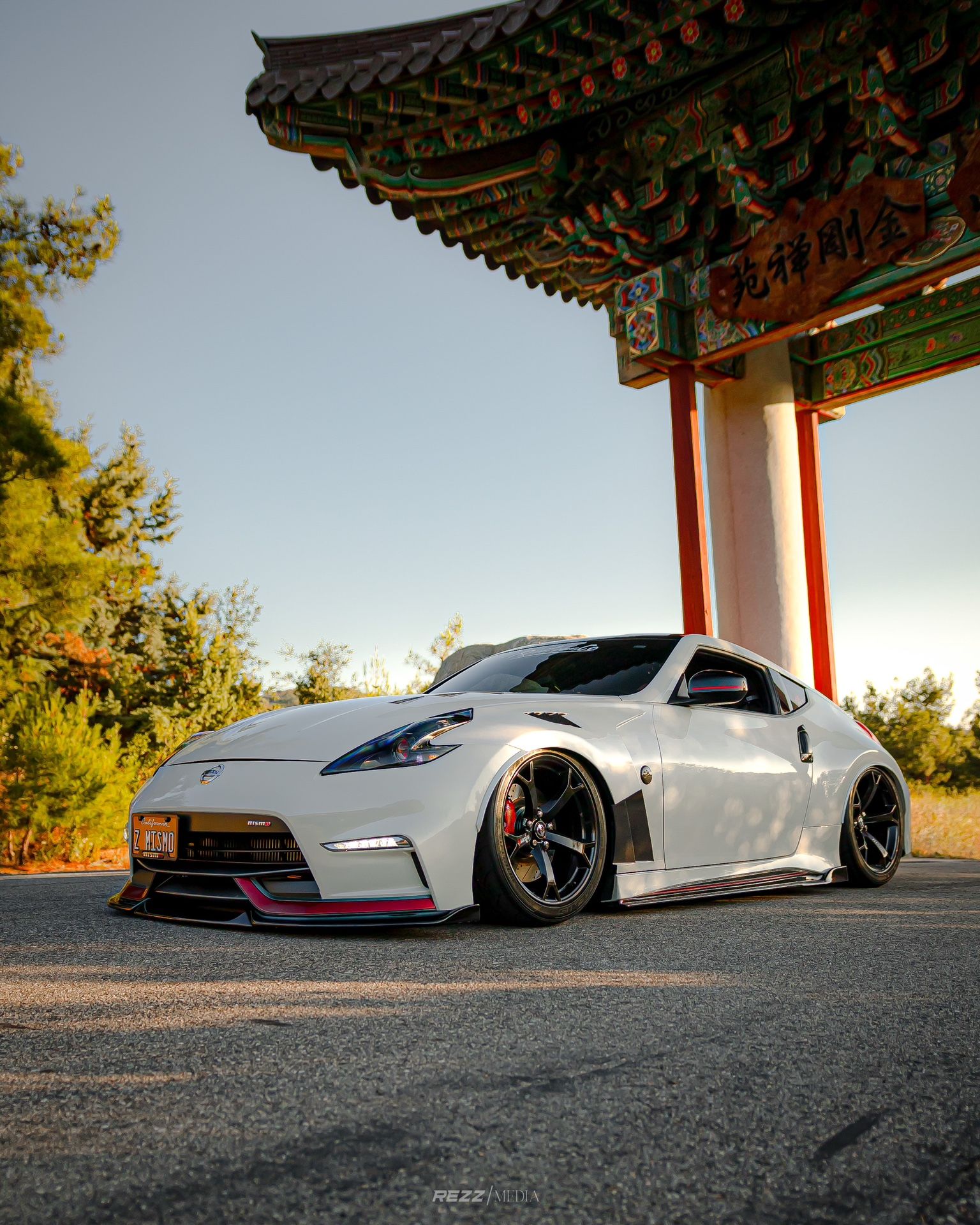 OEM NISMO 370Z V1 Wheels & Tires- '13-'14 for Sale in Beaumont, CA ...