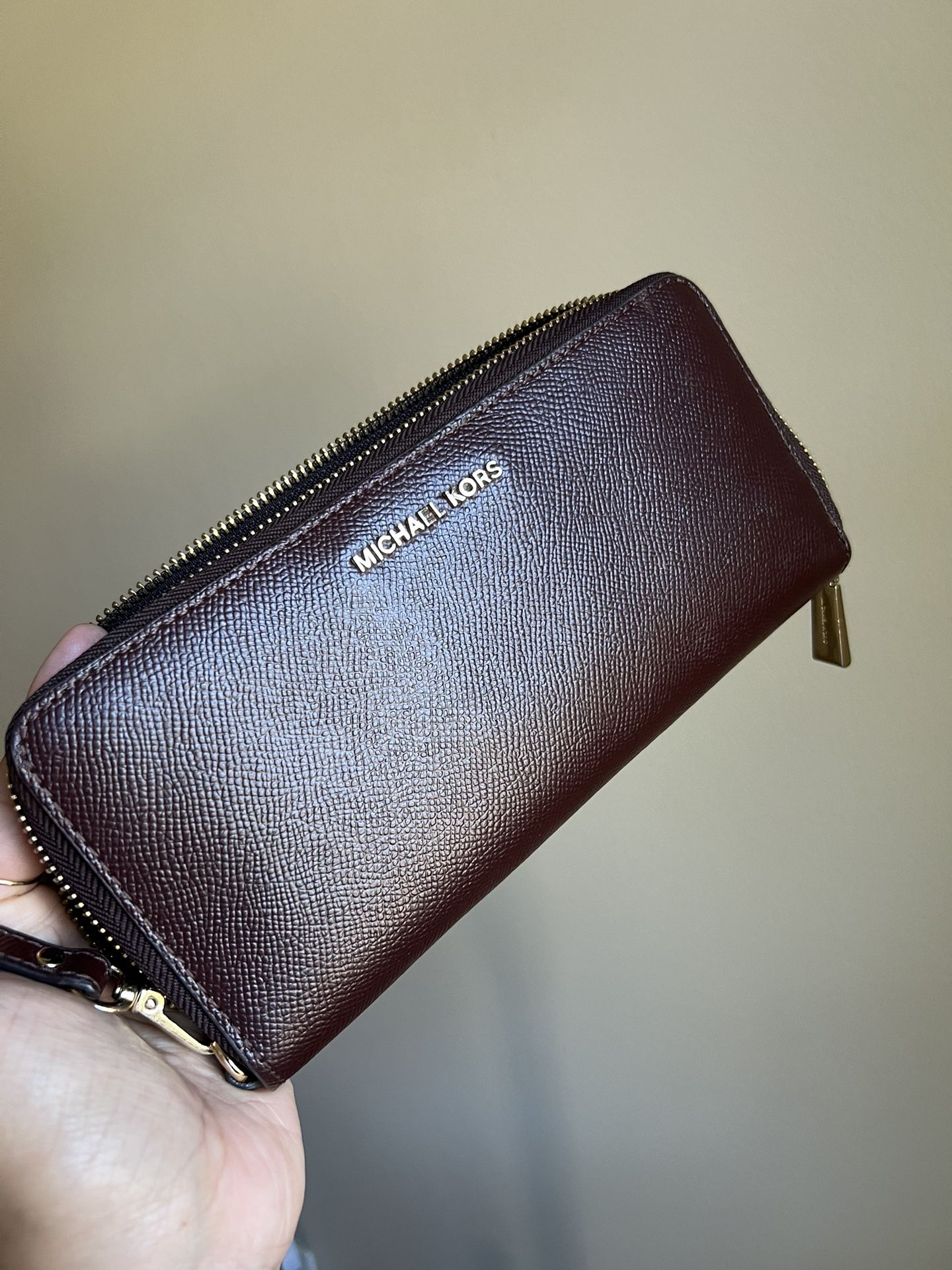 Used mk wallet store