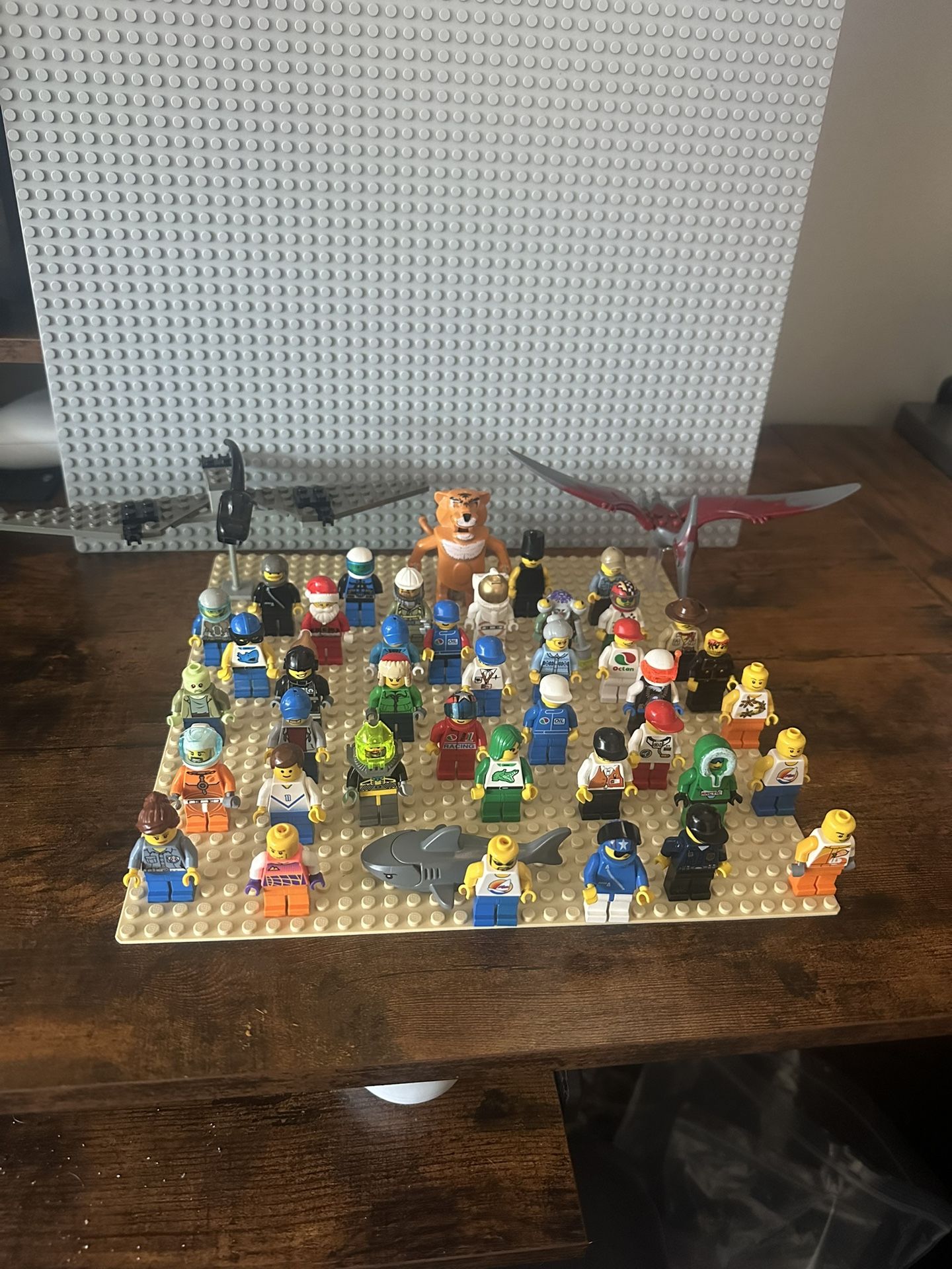 LEGO Minifigure Lot for Sale in Englewood, CO - OfferUp