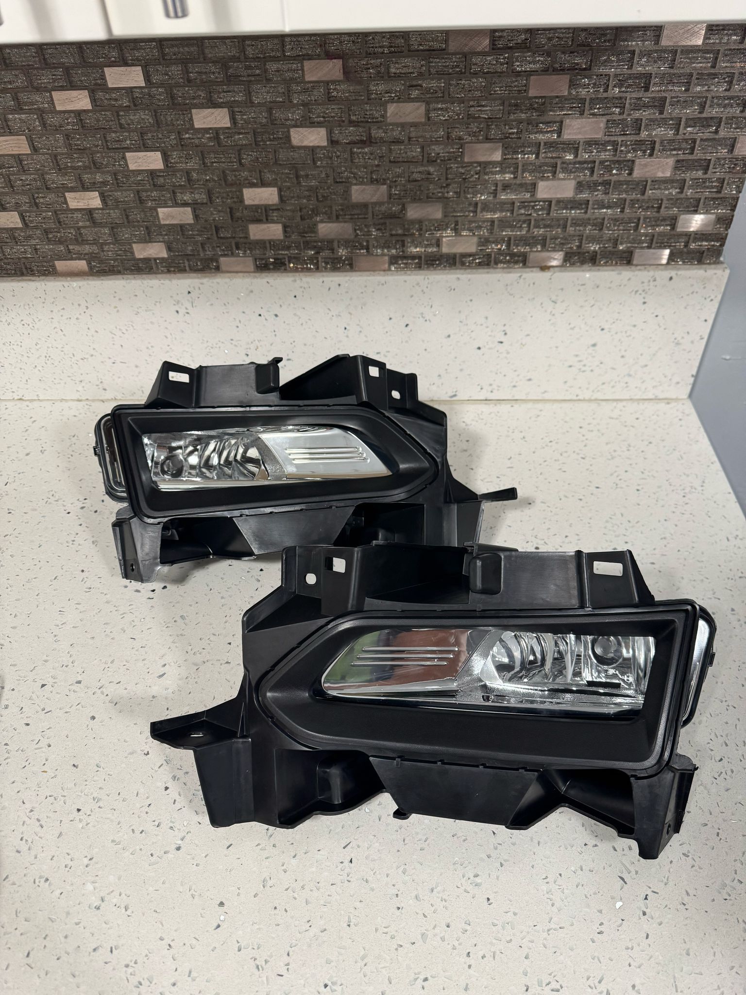 NISSAN VERSA 2020 - 2022 FOG LIGHTS for Sale in San Diego, CA - OfferUp