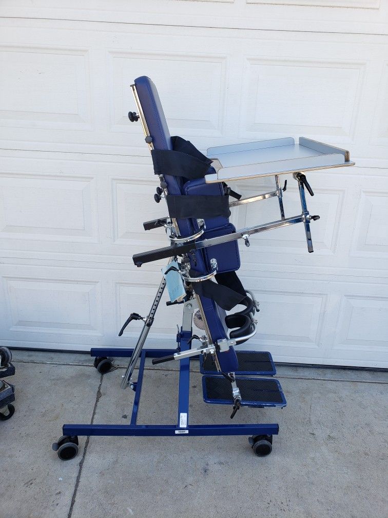 Snug Seat R82 Buffalo Size 2 Stander Frame 150LB Max Standing Frame For ...