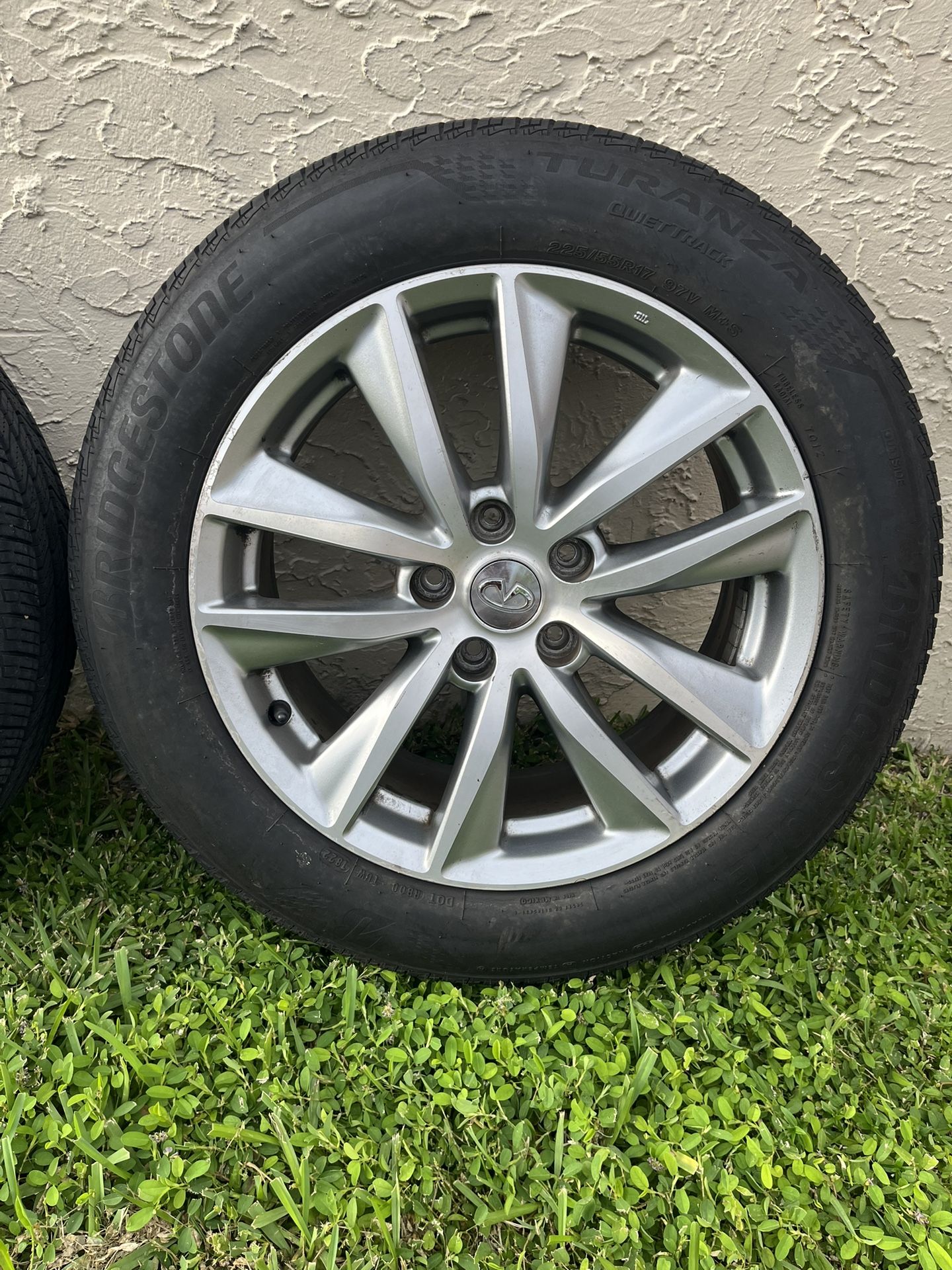 17 Inch 5x114.3 Wheels Tires Rims for Sale in Fort Lauderdale, FL - OfferUp