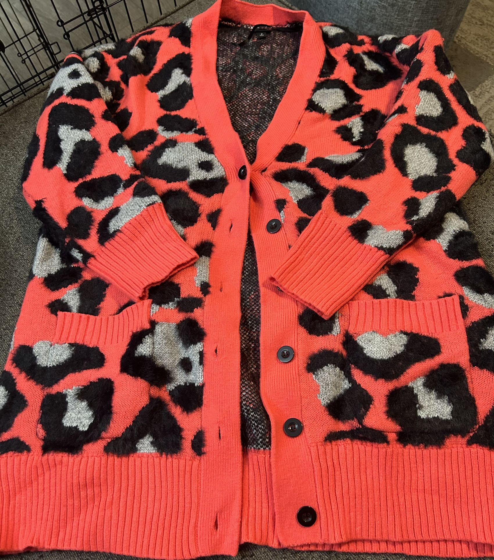Torrid Hot Pink Sweater for Sale in Phoenix, AZ - OfferUp