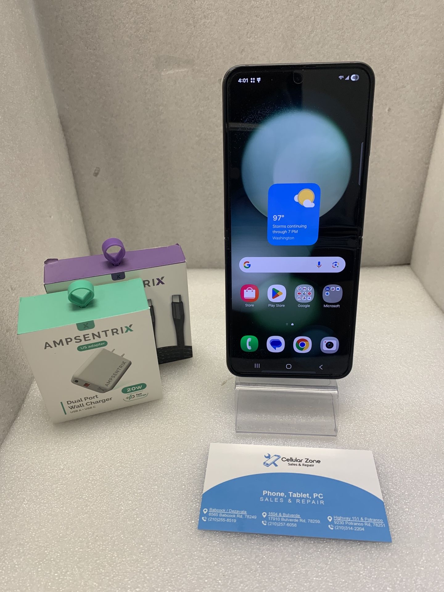 Samsung Z Flip 5 512GB Unlocked- Green- Babcock for Sale in San Antonio ...