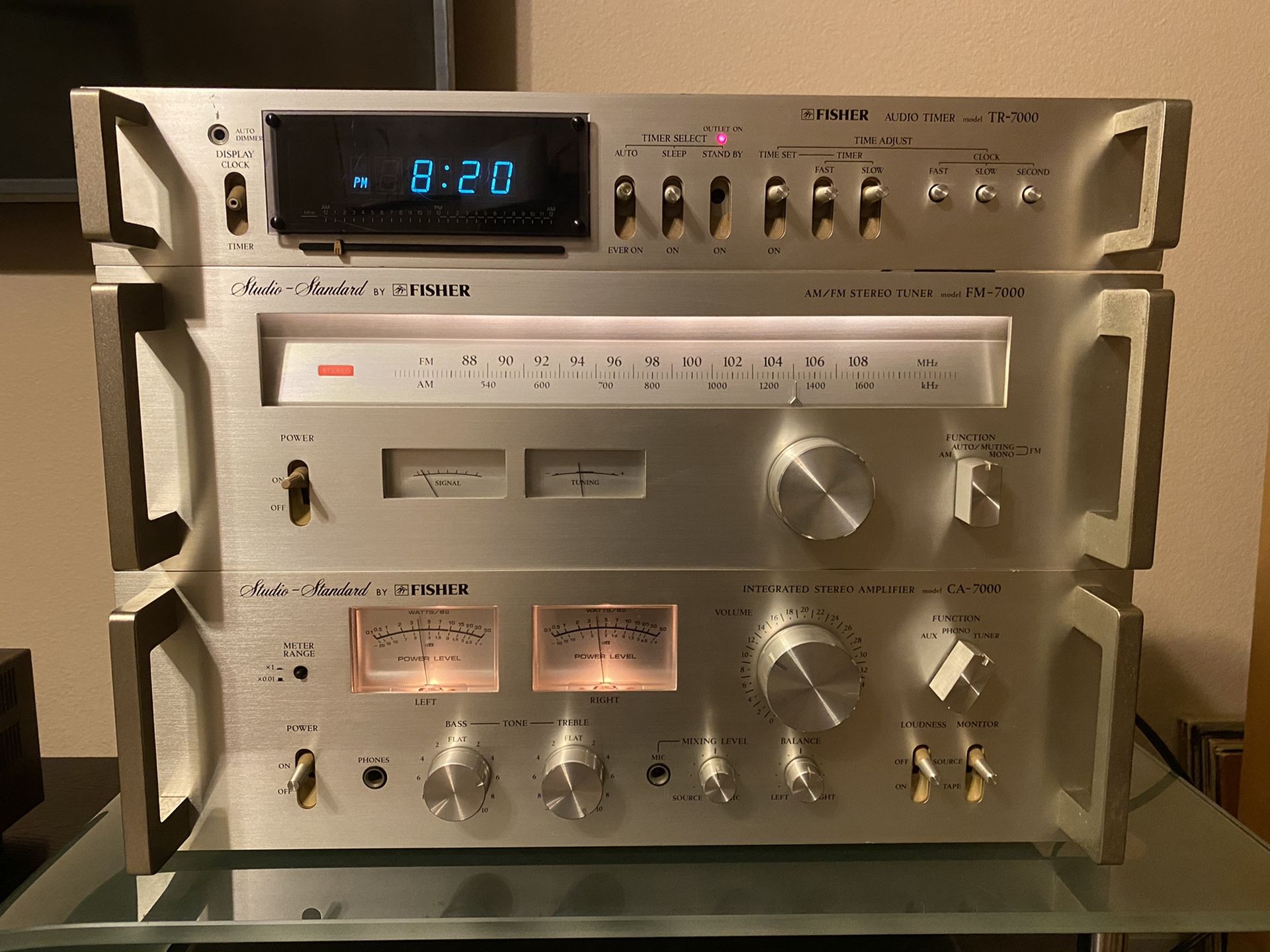 FISHER CA-7000 Integrated Stereo Amplifier,AM/FM Stereo Tuner FM-7000 ...